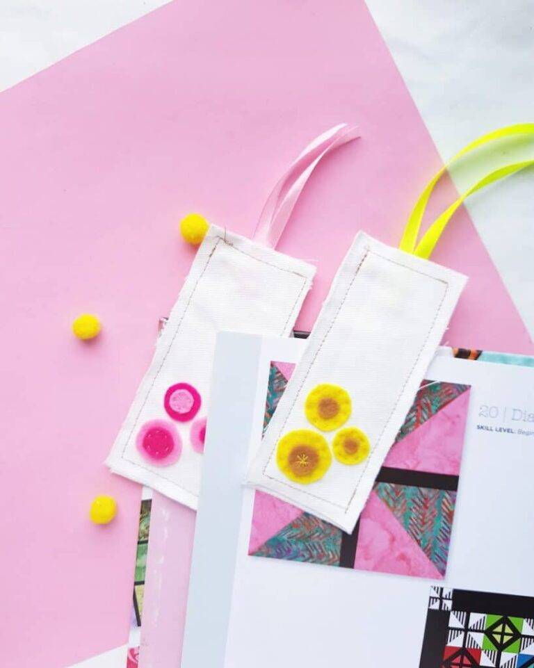 15 Easy DIY Bookmark Crafts For Kids | Indoor Activities For Kids